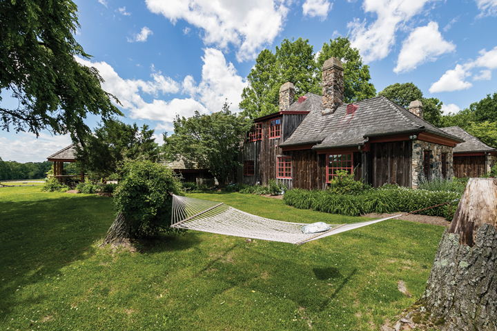 Four Chimneys Farm - County Lines Online