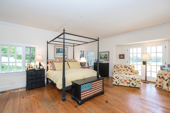 Four Chimneys Farm - County Lines Online